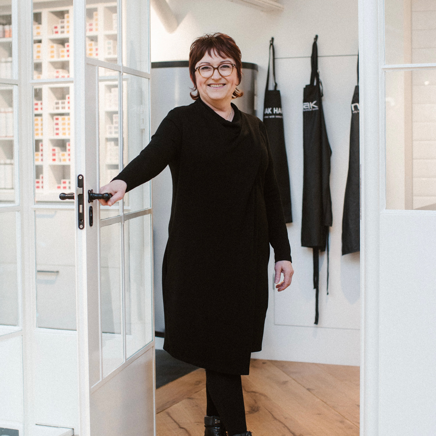 People4 Official #Miss Louise: I'm so done with the garbage ORI Lab ...